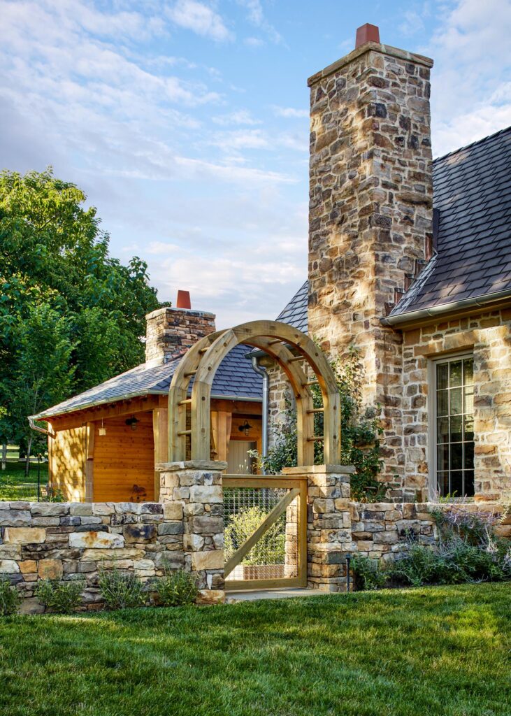 Retaining Wall Installation: Lucas & Clark Grounds Company